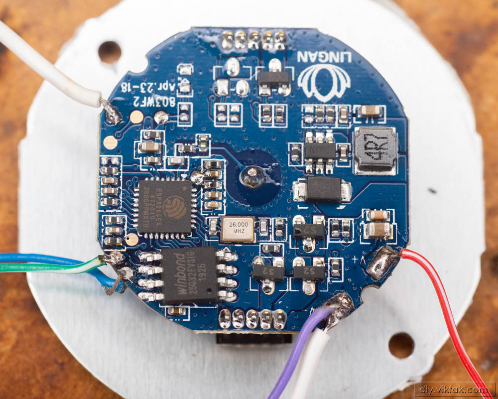 Geeking out on a DOA Wifi Smart Light Bulb – Viktor’s DIY Blog